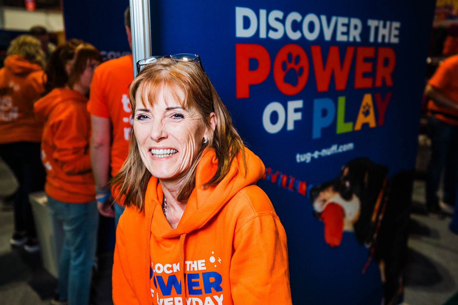 Flirt poles for dogs - to flirt or not to flirt?! – Tug-E-Nuff